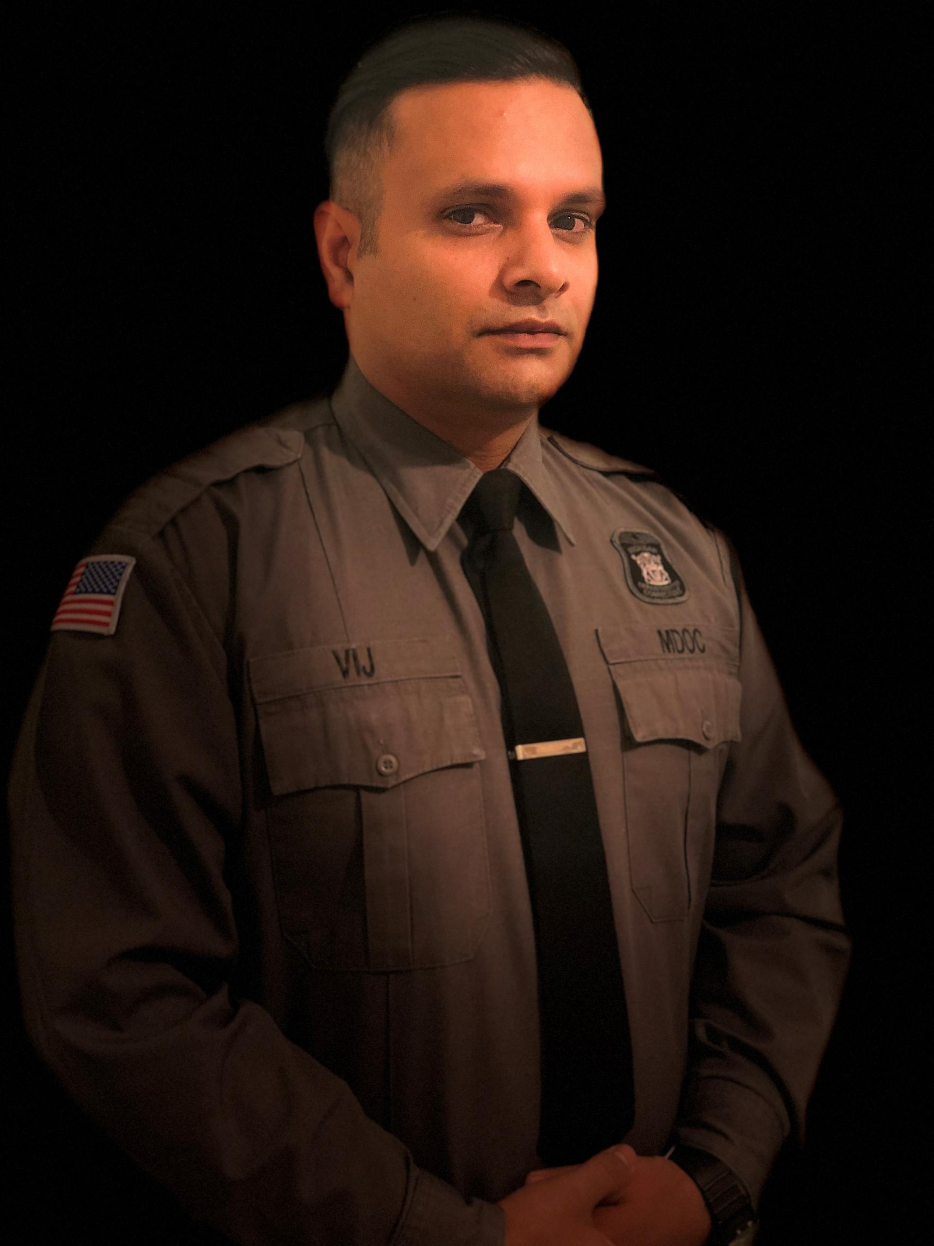 Officer Vikas Vij honored as 2021 MDOC Officer of the Year – MCO